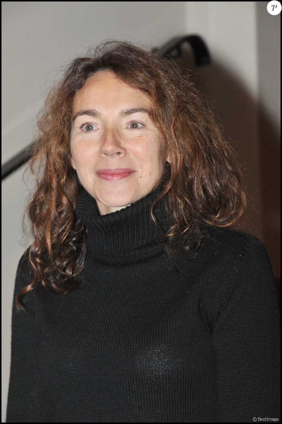 Isabel Otero seins nus pour son anniversaire : l'actrice célèbre ses 59 ...