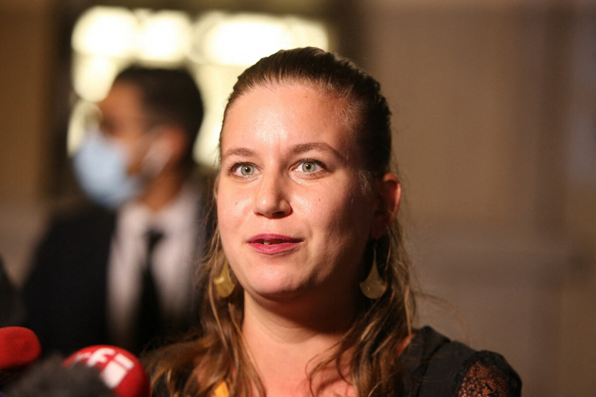 Photo : Mathilde Panot (La France Insoumise) - Réunion d'information au ...