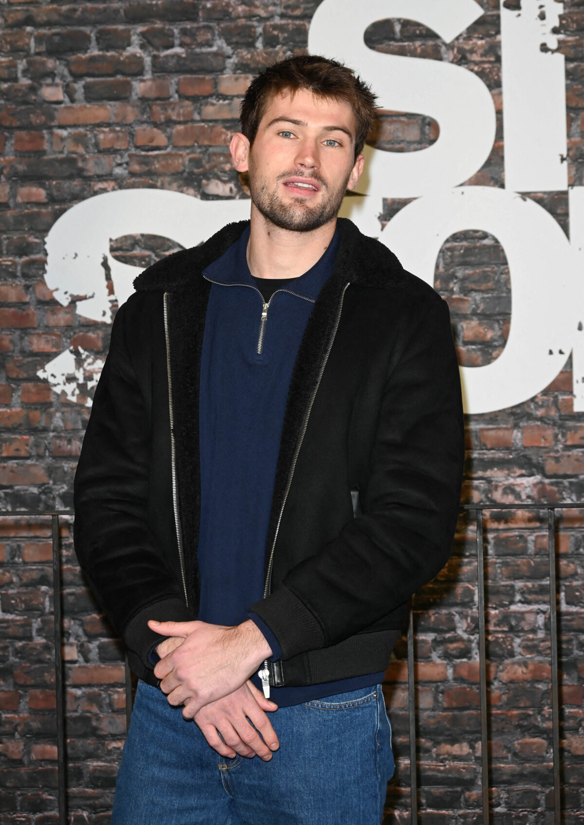 Photo : Victor Meutelet à l'avant-première du film "West Side Story ...