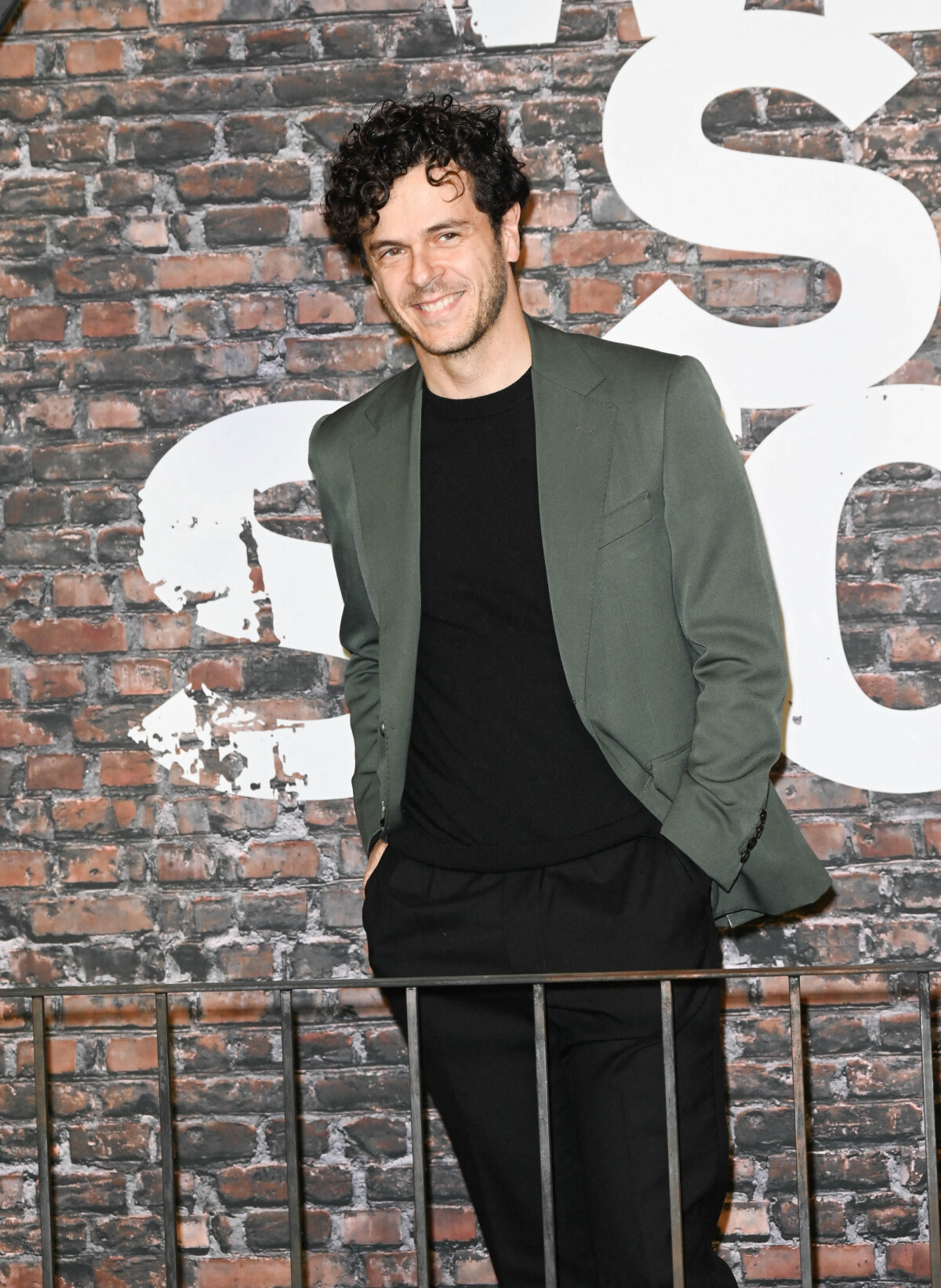 Photo : Michaël Gregorio à l'avant-première du film "West Side Story ...