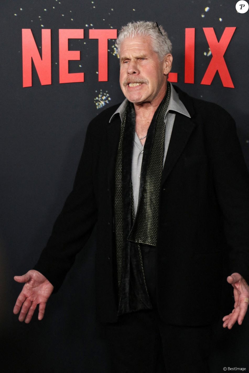 Ron Perlman à la première du film Don't Look Up à New York, le 5 ...