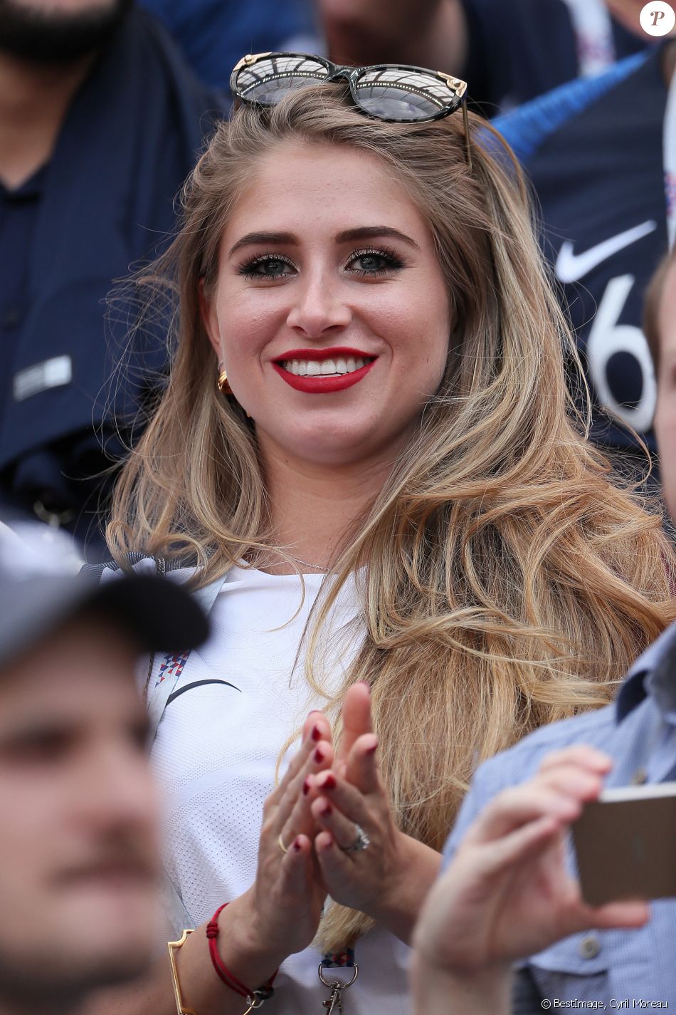 Maria Salaues - Célébrités dans les tribunes lors du match de coupe du ...
