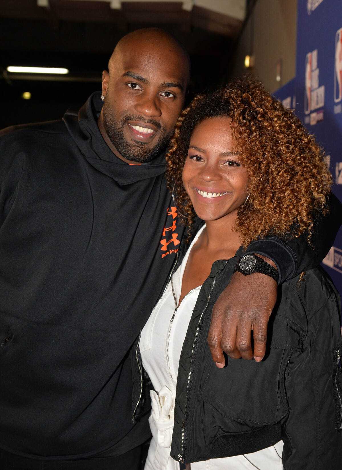 Photo : Teddy Riner et sa compagne Luthna Plocus au match de NBA Game ...