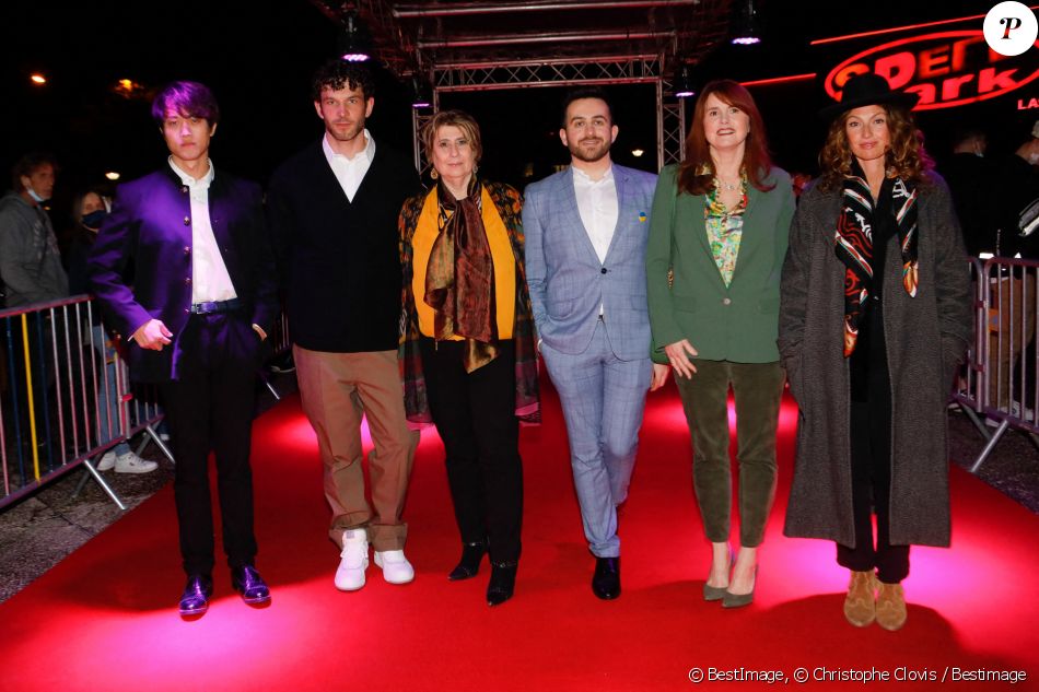 Guang Huo, Arnaud Valois, Laurence Meunier, Quentin Delcourt, Marie ...