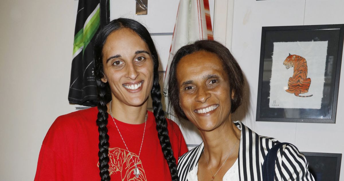 Exclusif - Roxane Depardieu et sa mère Karine Silla - Cocktail de lancement de la marque New Era ...