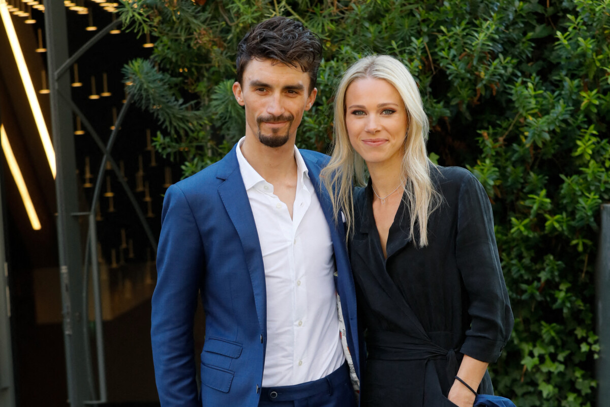 Photo : Exclusif - Julian Alaphilippe et sa compagne Marion Rousse ...