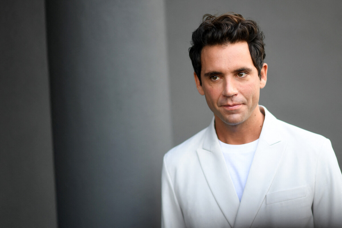Photo : Mika à la Fashion Week de Milan en Italie - Purepeople