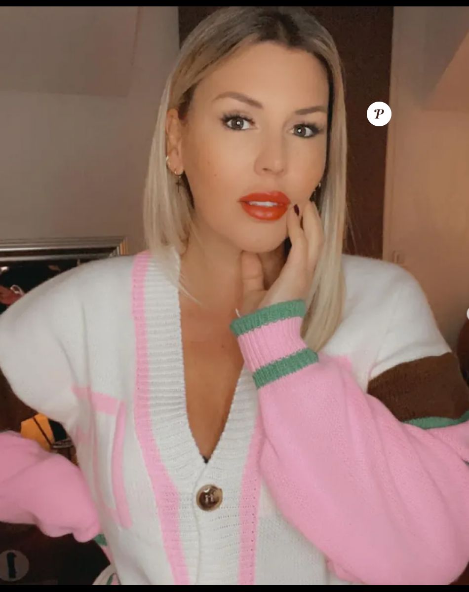 "Je ne suis plus la même" : Amelie Neten en maillot de bain pour ...