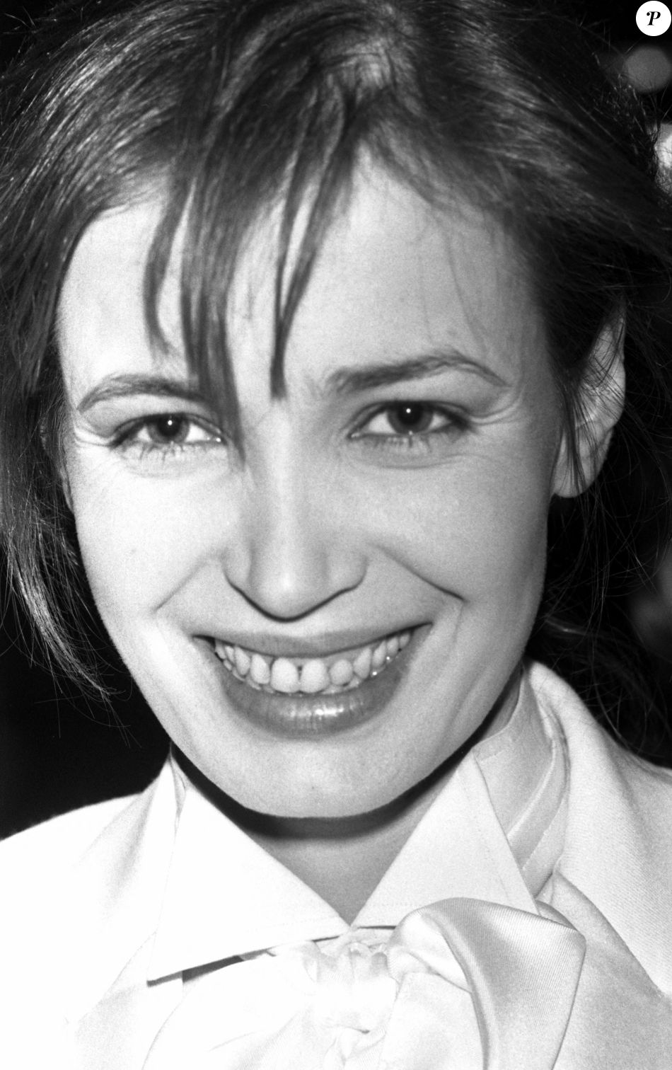 Archives - Dominique Laffin Cérémonie des César en 1980 - Purepeople Archives - Dominique Laffin Cérémonie des César en 1980 - Purepeople