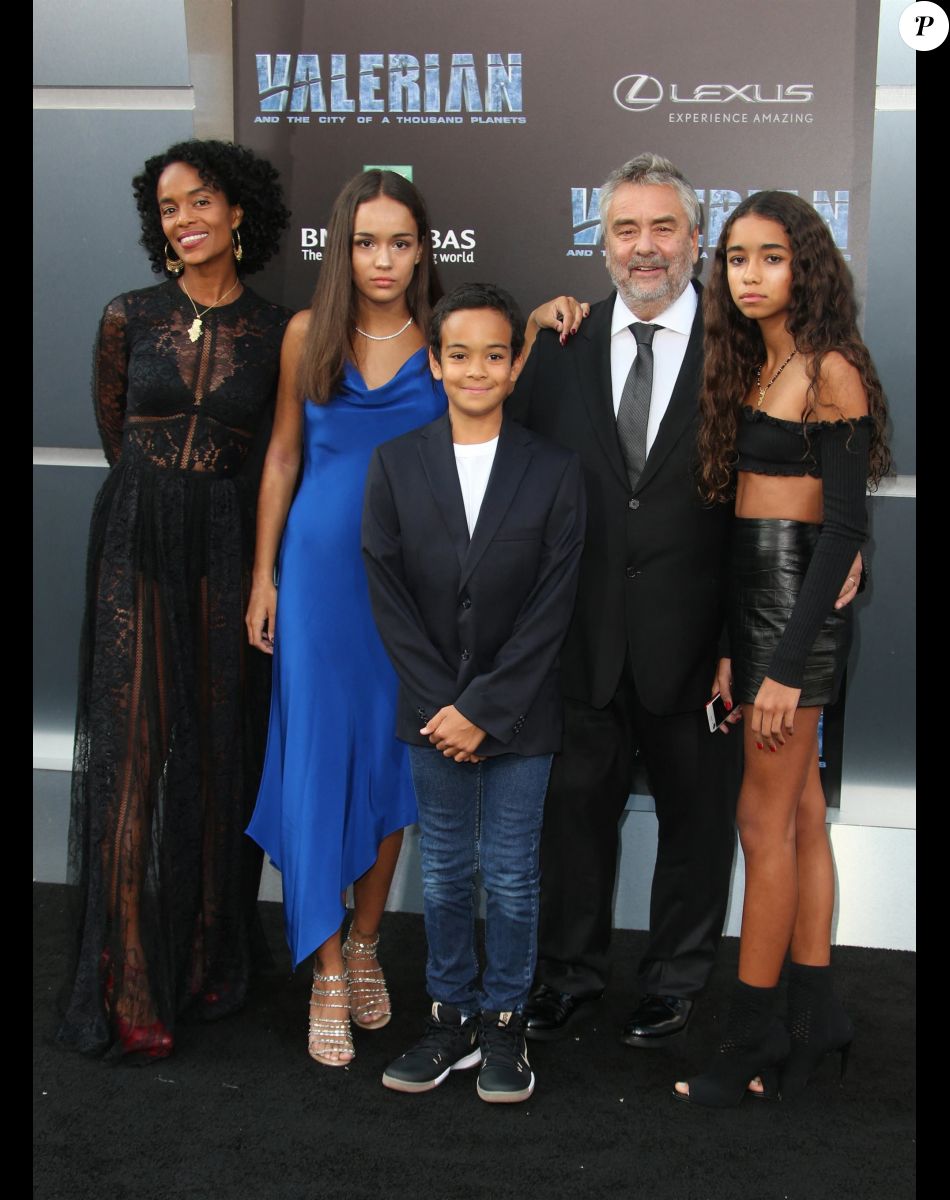 Luc Besson : Sa fille Thalia (20 ans) débarque par surprise dans TPMP ...