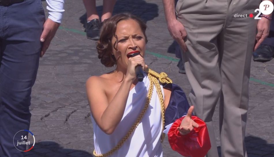 Candice Parise, aperçue dans The Voice, chante pour Emmanuel et ...