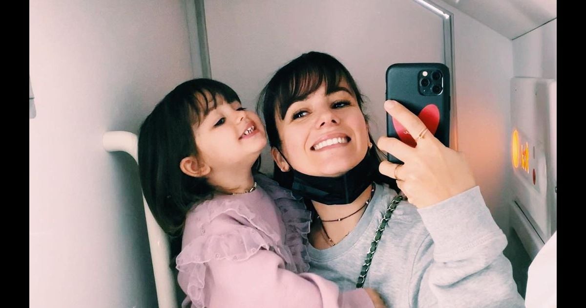 Alizée : Sa fille Maggy maquillée à 2 ans, sa grande soeur Annily lui refait le portrait ...