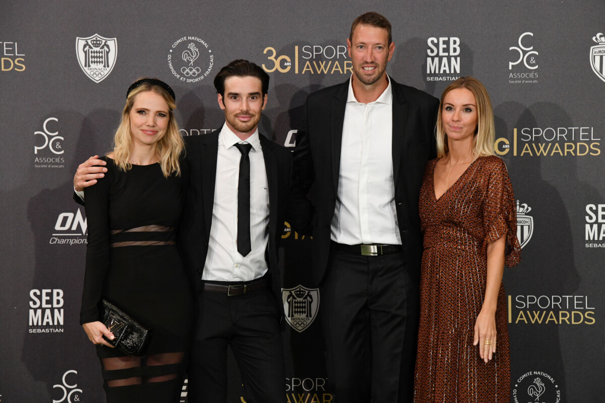 Photo : Roma Perrier, Kevin Rolland, Alain Bernard et sa fiancée ...