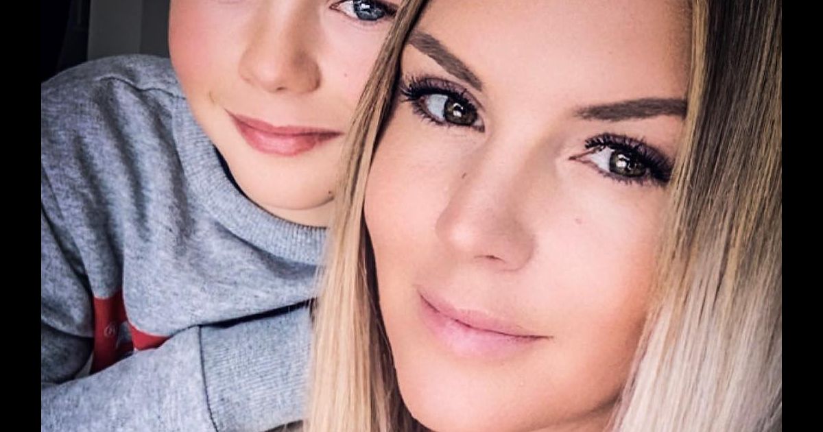 Amélie Neten et son fils, Instagram. - Purepeople