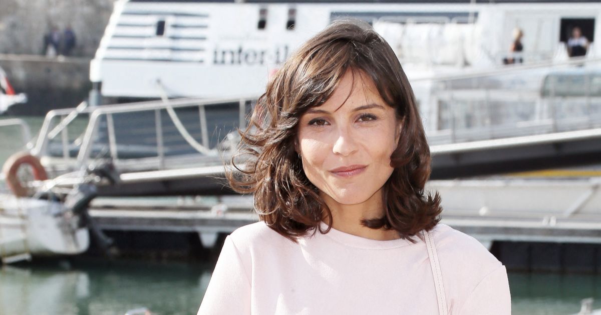 Flore Bonaventura - Photocall de L'homme de nos vies lors de la 24ème ...