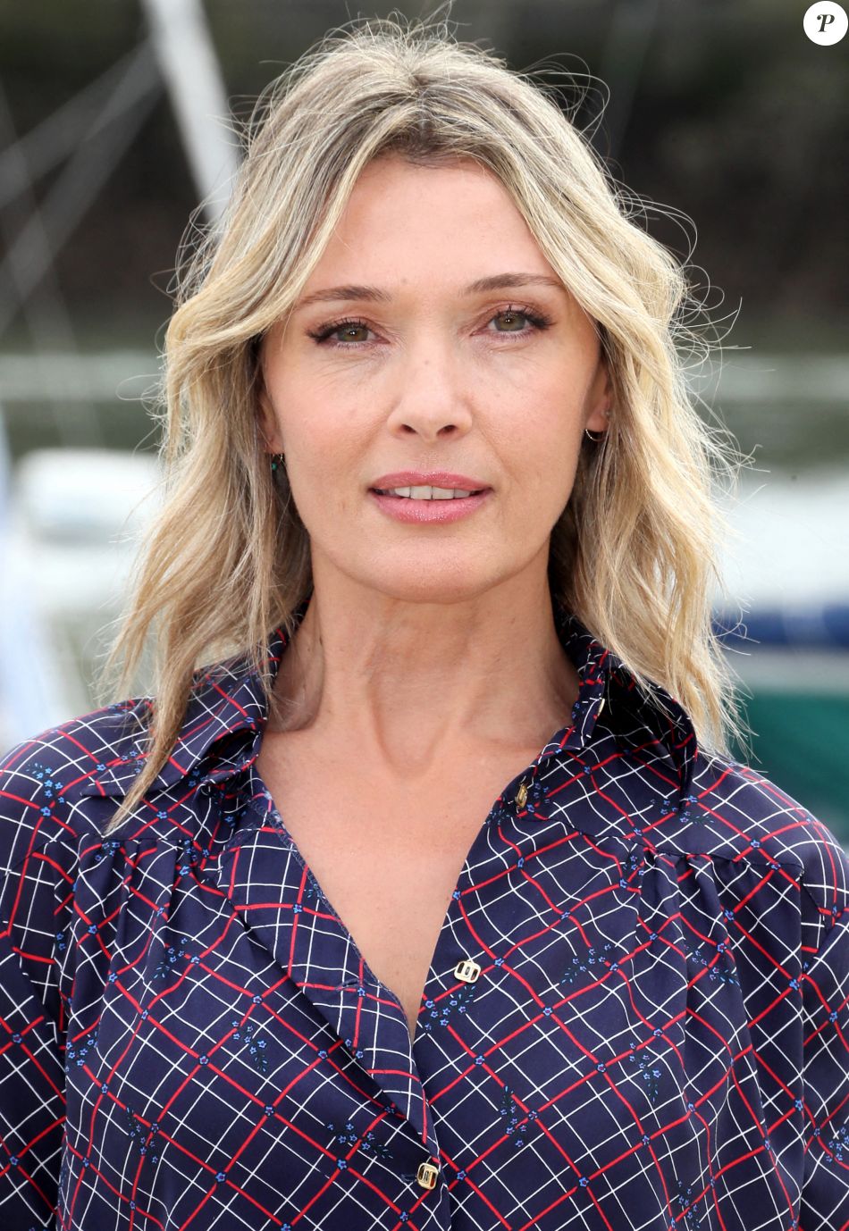 Anne Marivin - Photocall de la série La vie, l'amour, tout de suite ...