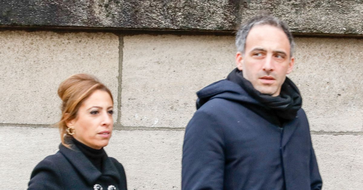 Léa Salamé et son compagnon Raphaël Glucksmann - Obsèques de Sébastien ...