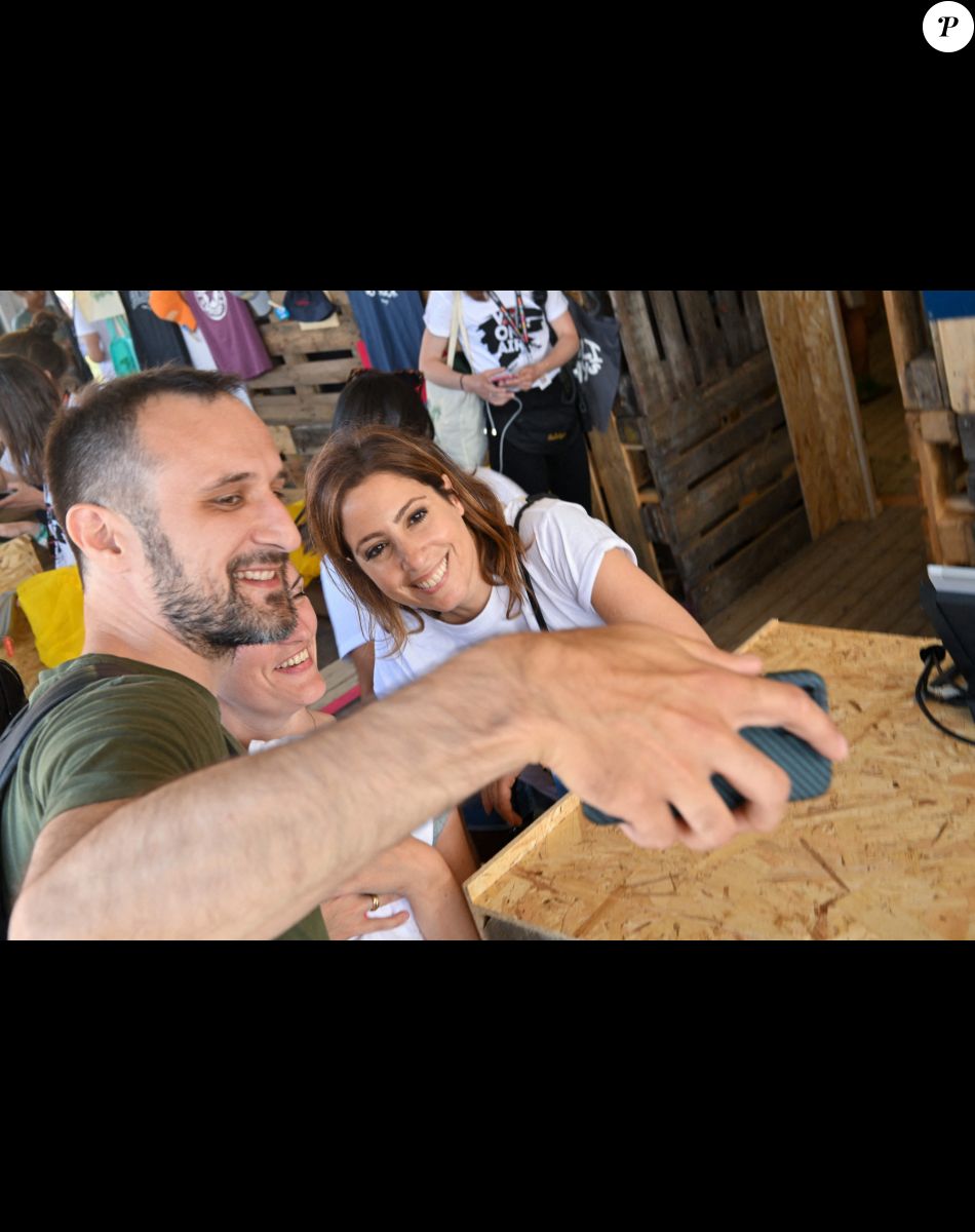 Léa Salamé : Qui est son célèbre ex Olivier Guez, qu'elle soutient ...
