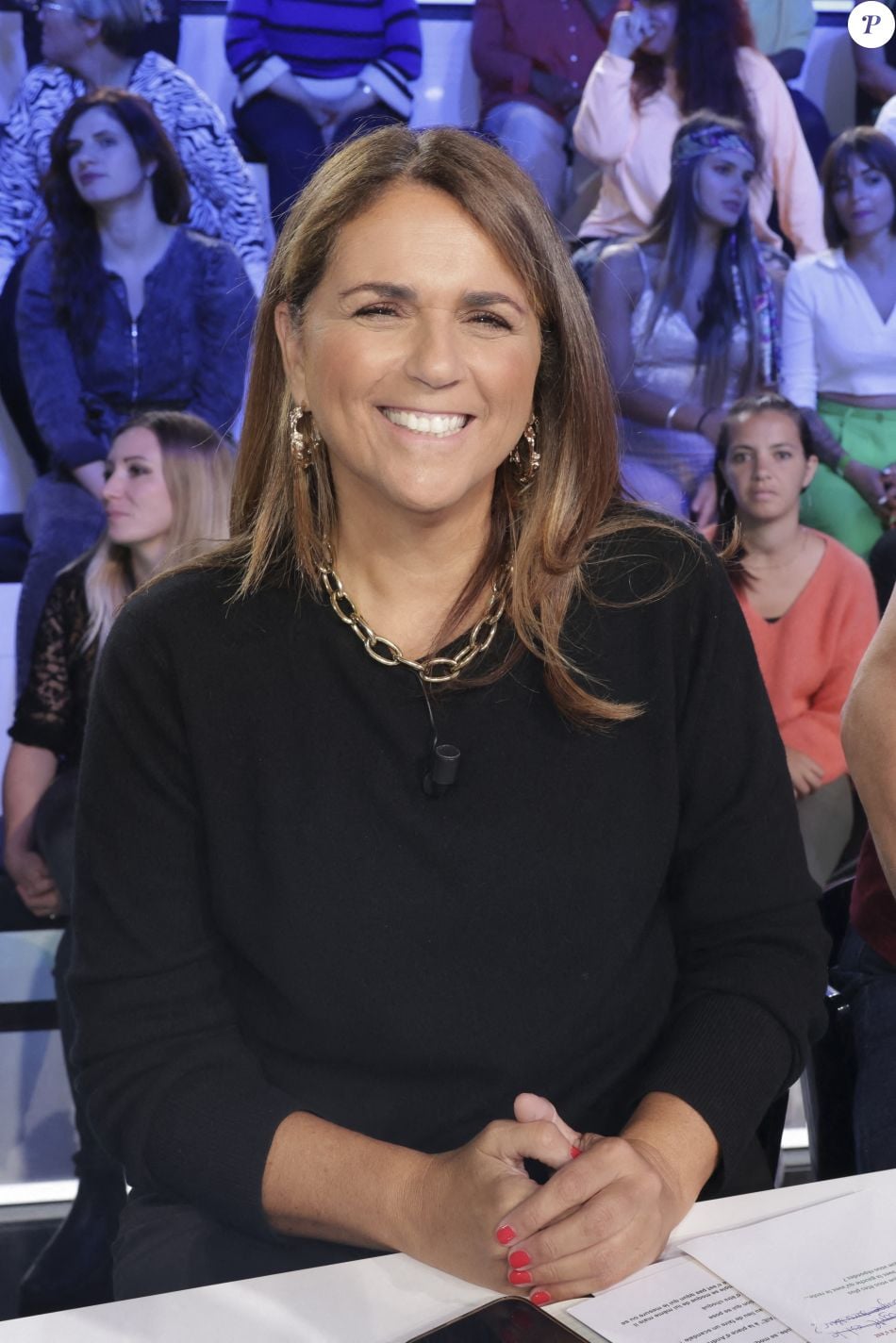Exclusif - Valérie Benaim sur le plateau de l'émission Touche Pas à Mon ...