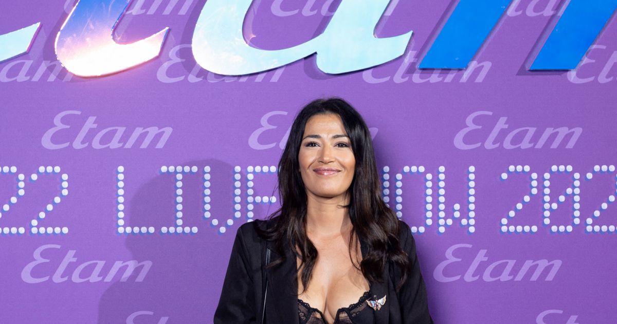 Karima Charni - Photocall lors du défilé Etam Live Show 2022 dans les jardins des Archives ...