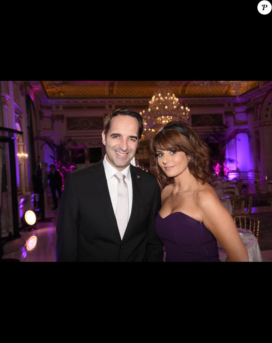 Faustine Bollaert sensuelle en bustier, Camille Lacourt et sa compagne ...