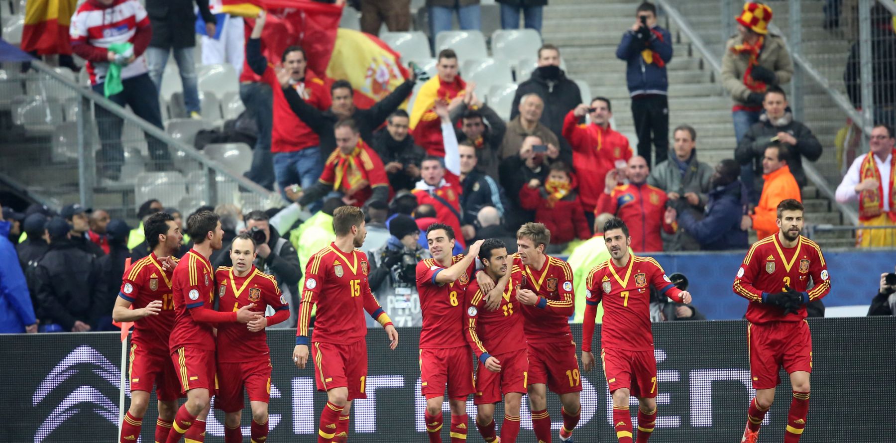 Une légende du football fait son coming out et se rétracte : face au ...