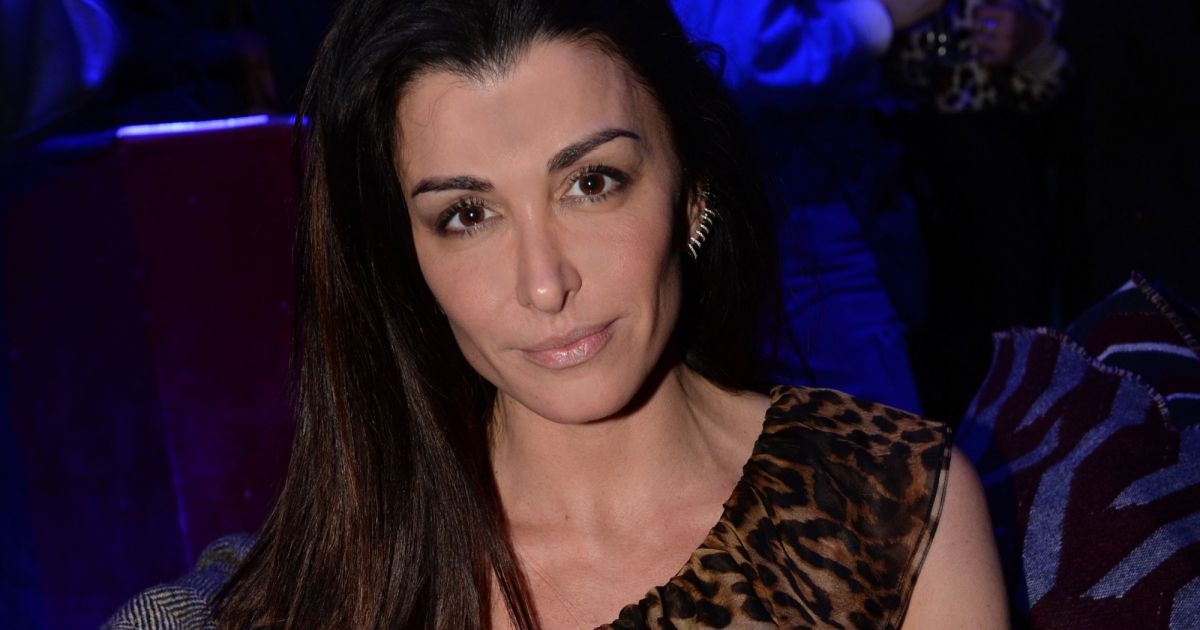 La chanteuse Jenifer (Jenifer Bartoli) - Lancement du nouveau parfum ...