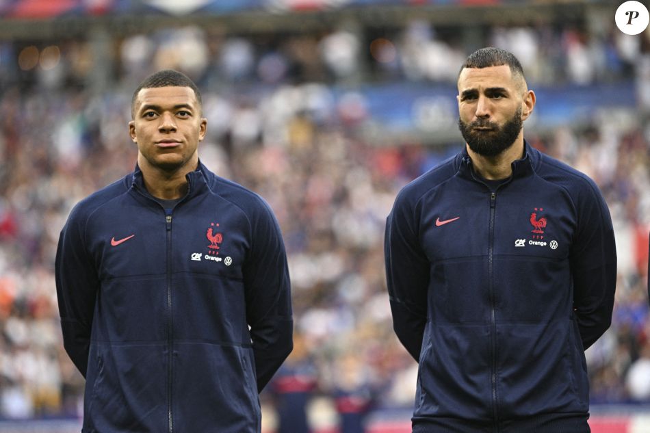 Kylian Mbappe (France) / Karim Benzema (France) lors du match de Ligue ...