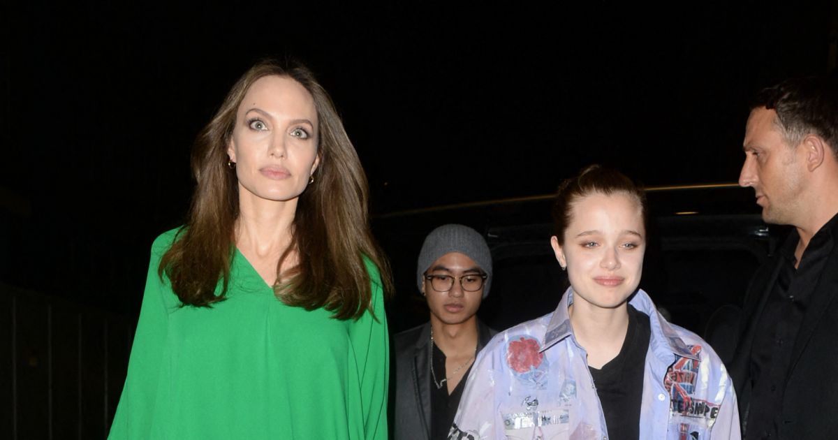 Angelina Jolie Et Sa Fille Shiloh Jolie Pitt Les Acteurs Du Film Les