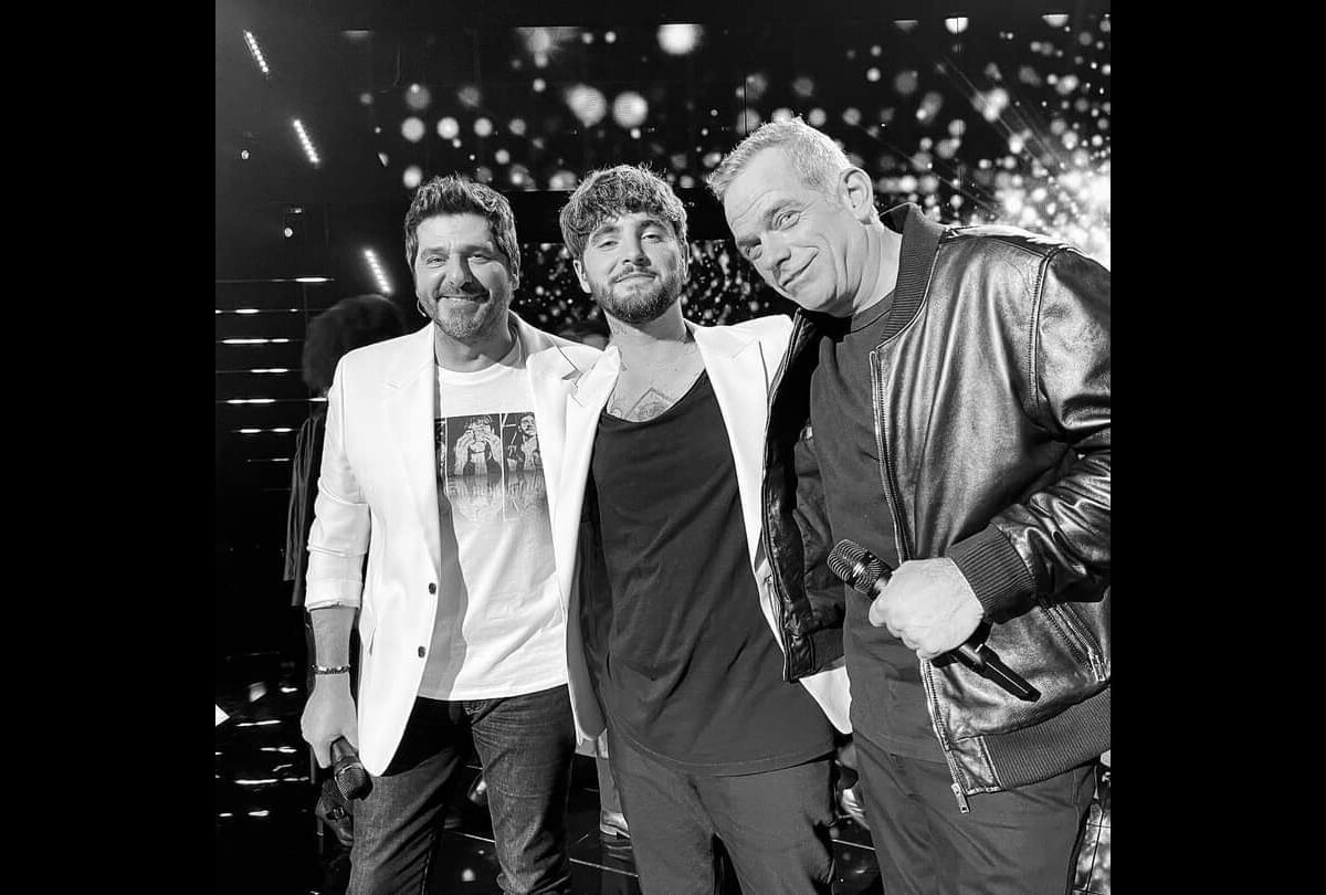 Photo : Louis Delort sur le plateau de "The Voice All Stars" - Purepeople