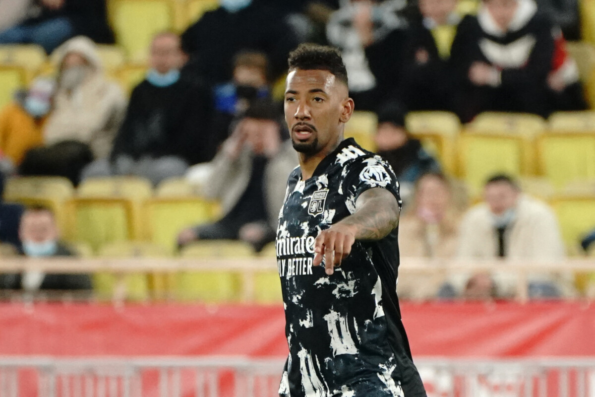 Photo : Jerome Boateng (Lyon) - Football : Ligue 1 Uber Eats - AS ...