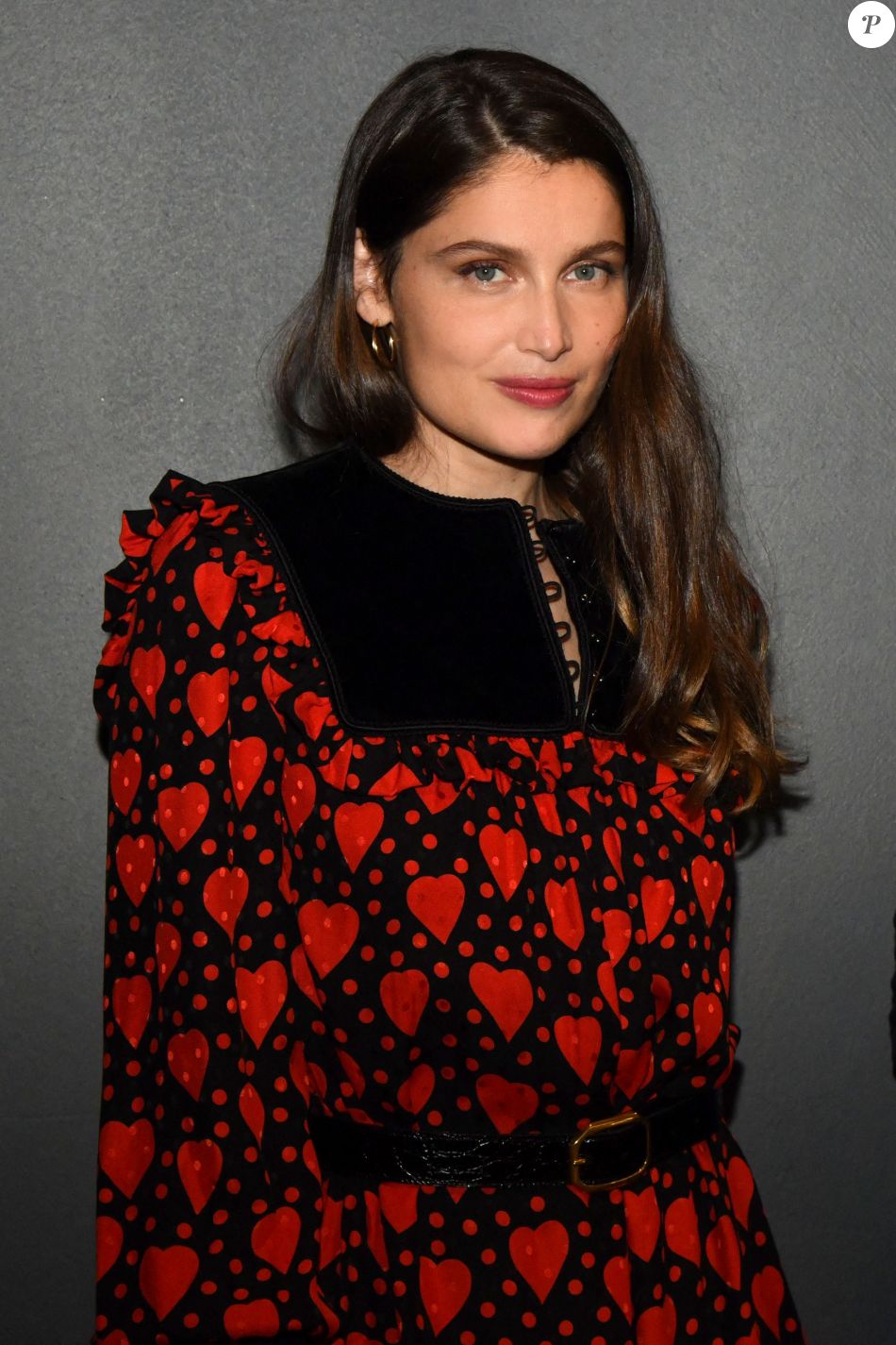 Laetitia Casta, présentant en avant première, le film Lui lors de la ...