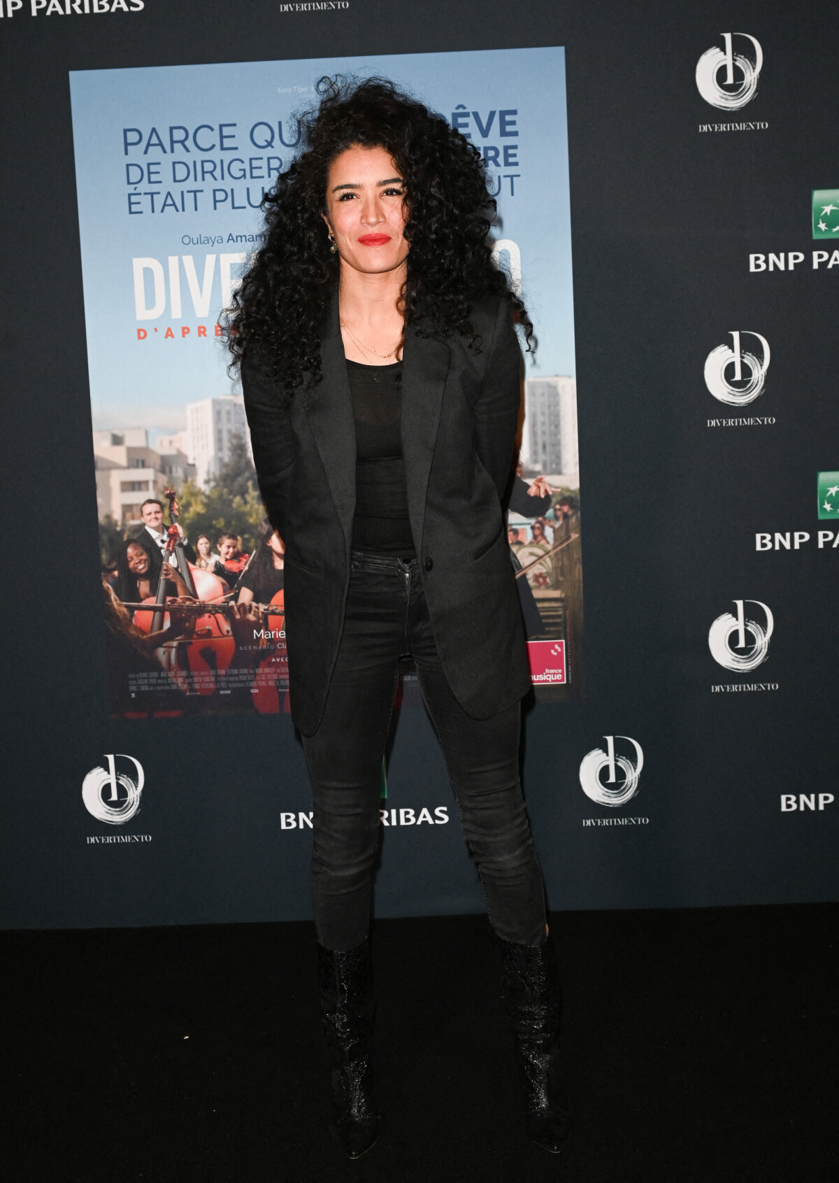 Photo : Sabrina Ouazani - Première du film "Divertimento" au cinéma Le ...