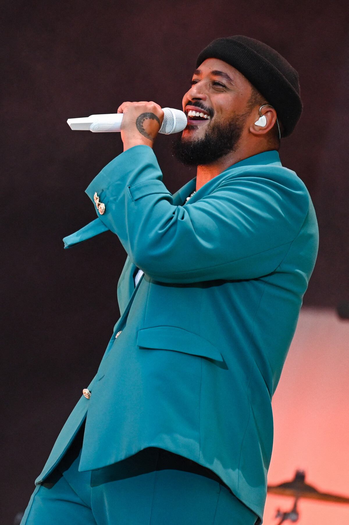 Photo : Slimane aux Francofolies de la Rochelle en 2021. - Purepeople