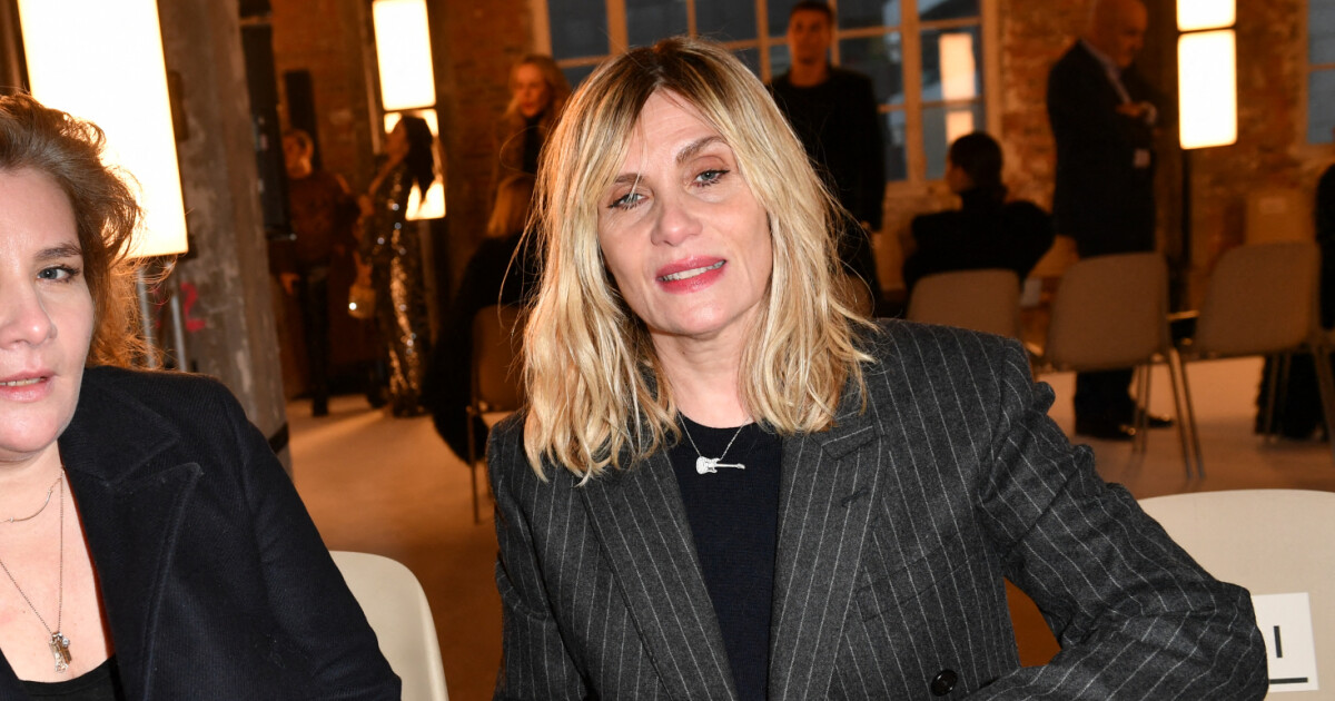 Emmanuelle Seigner : Rare sortie complice avec sa très discrète cadette ...