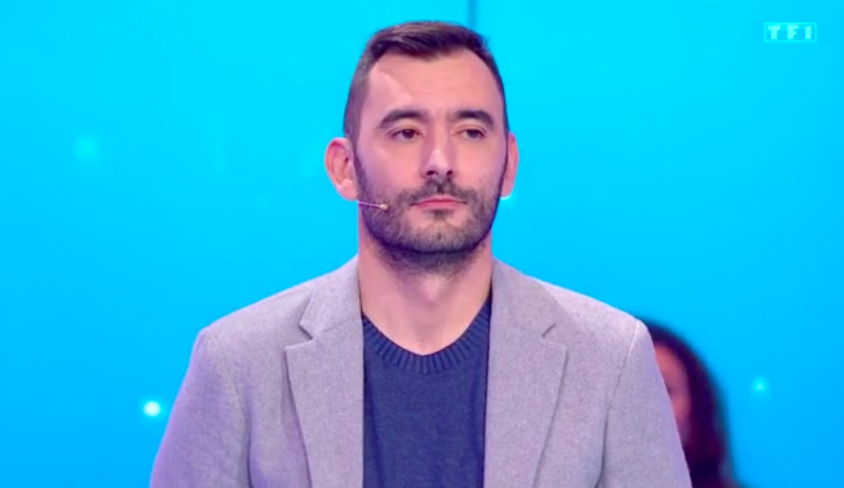 Photo : Alexandre, le nouveau maître de midi. - Purepeople