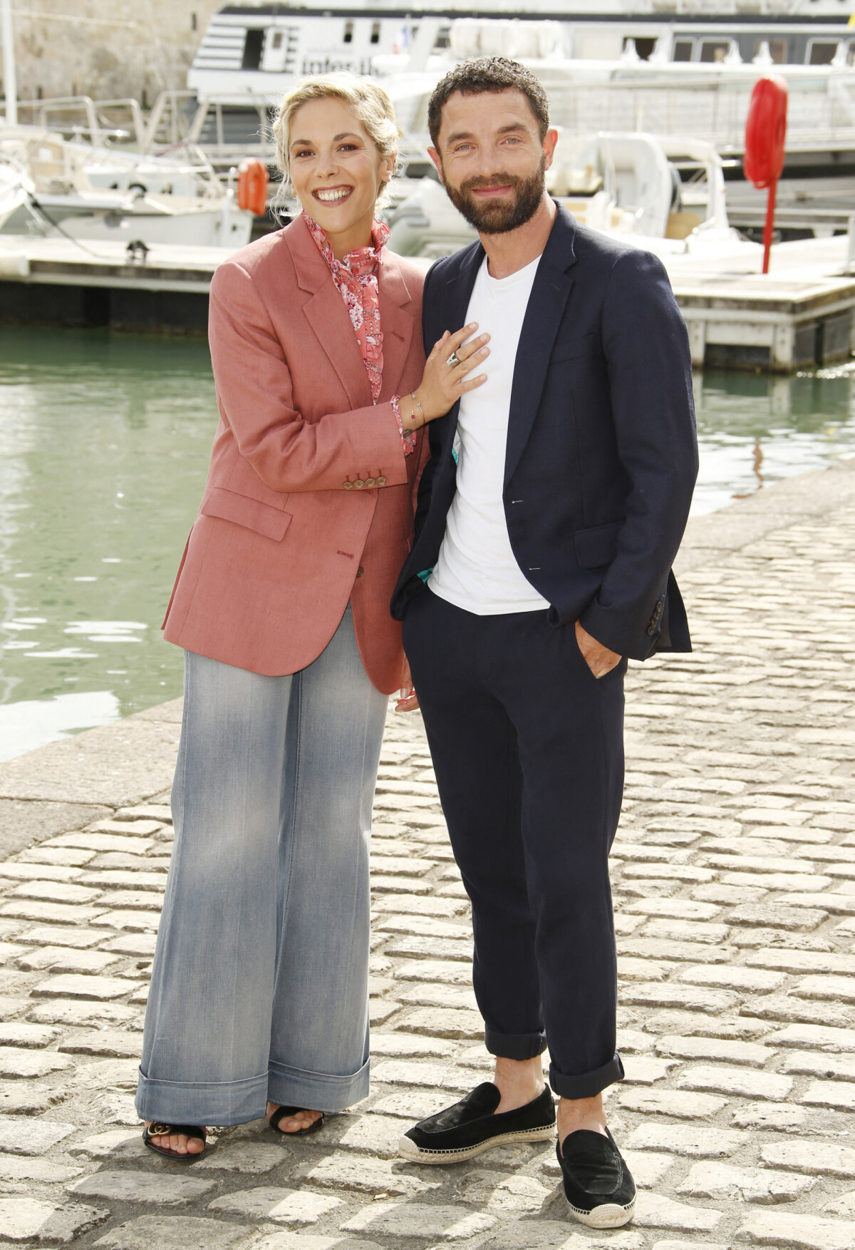 Photo : Alysson Paradis, Guillaume Gouix "L'invitation" - Photocall ...