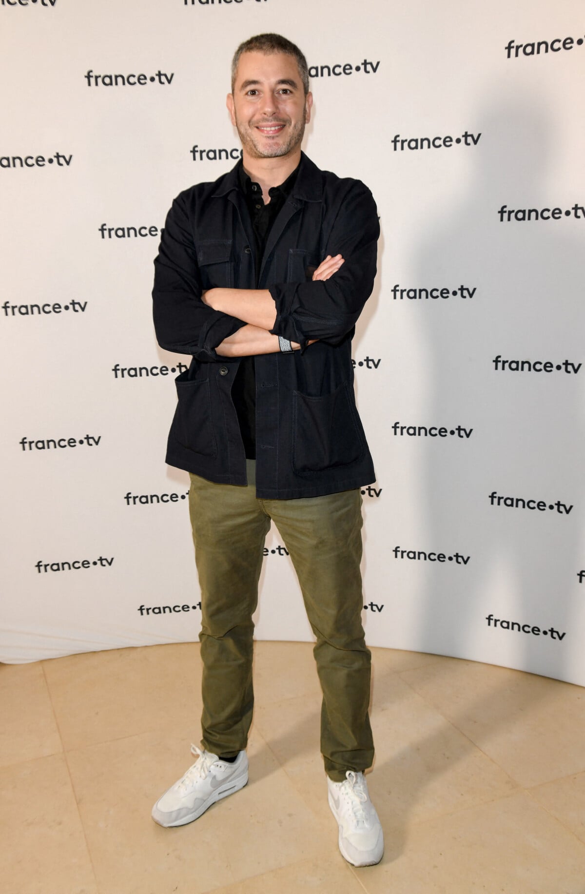Photo : Ali Baddou au photocall de la conférence de presse de France 2 ...