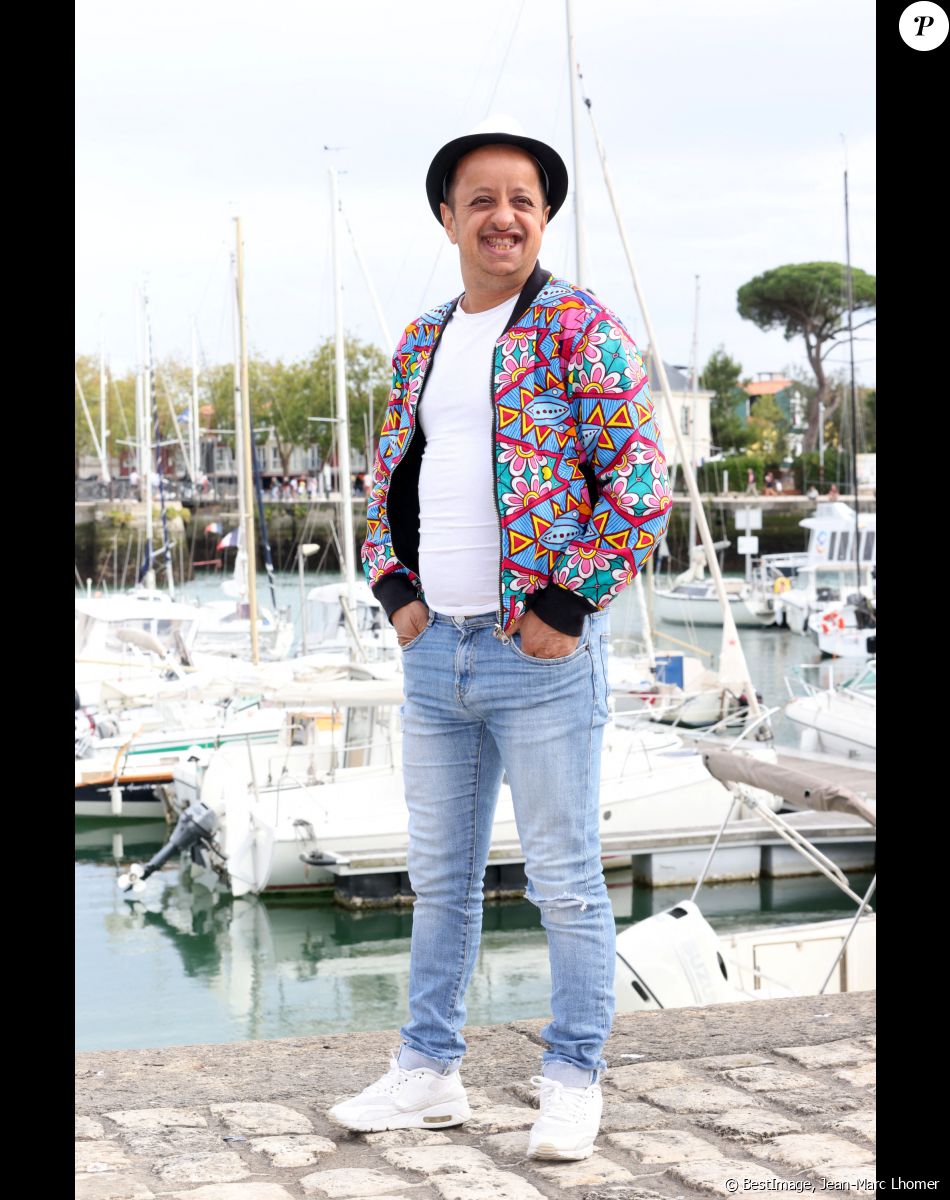 "Il est plus beau que moi" : Booder présente son frère pour la première ...
