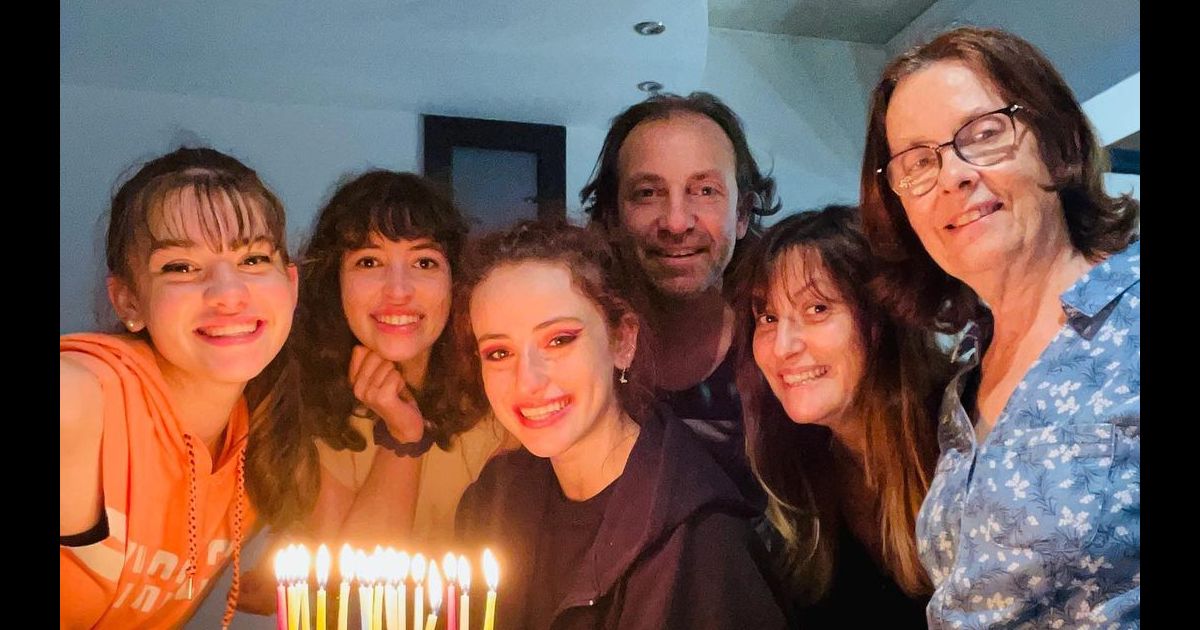 Philippe et Olivia Candeloro aux anges pour l'anniversaire de l'une de ...