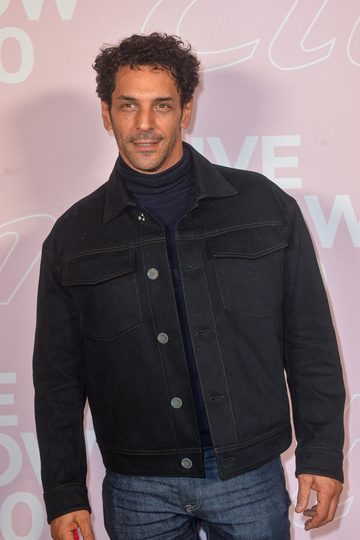 Photo : Tomer Sisley - Photocall du défilé Etam Live Show 2020 à Paris ...
