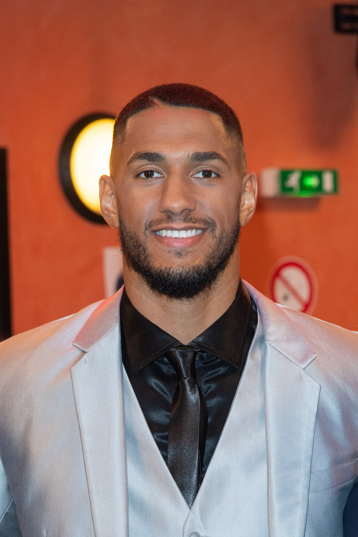 Photo : Tony Yoka lors de la 17ème Nuit du Rugby à l'Olympia à Paris le ...