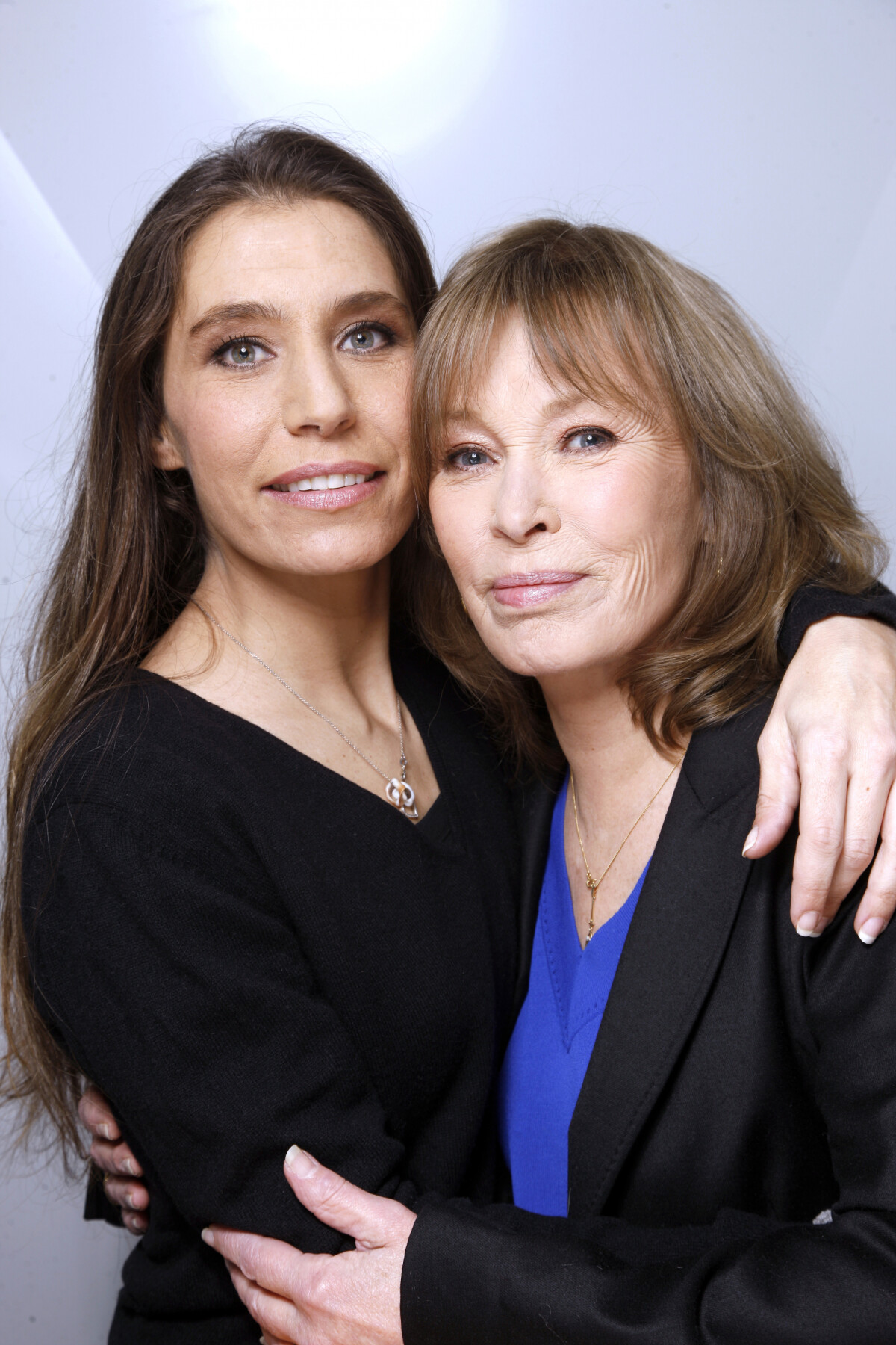 Photo : Kitty Becaud et Emily Becaud 2013 - Purepeople