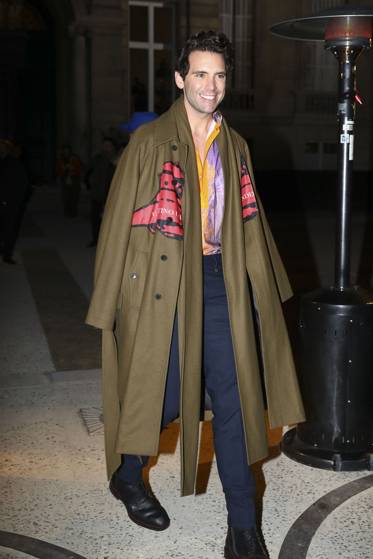Photo : Mika - Sorties du défilé de mode Haute-Couture printemps-été ...