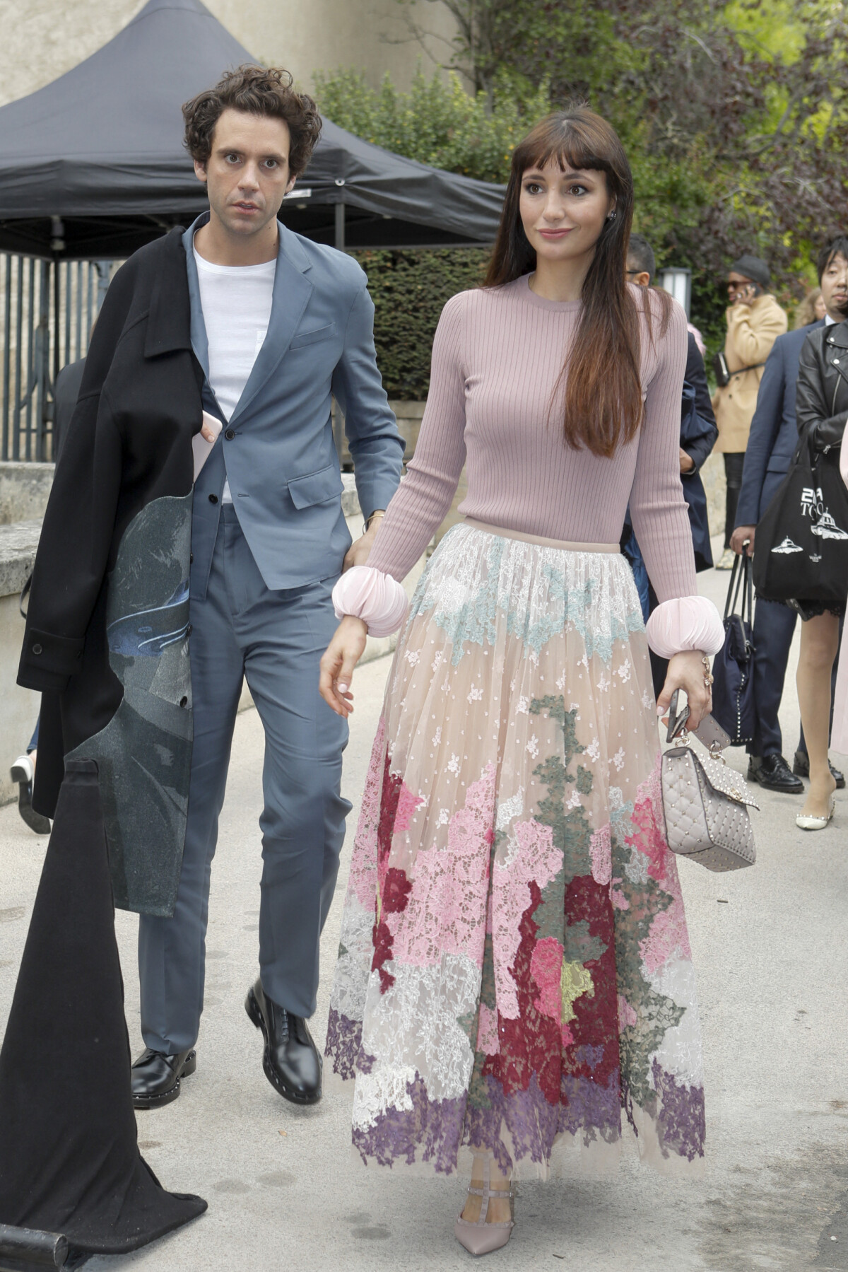 Photo : Mika, Paloma Penniman à la sortie du défilé Valentino ...