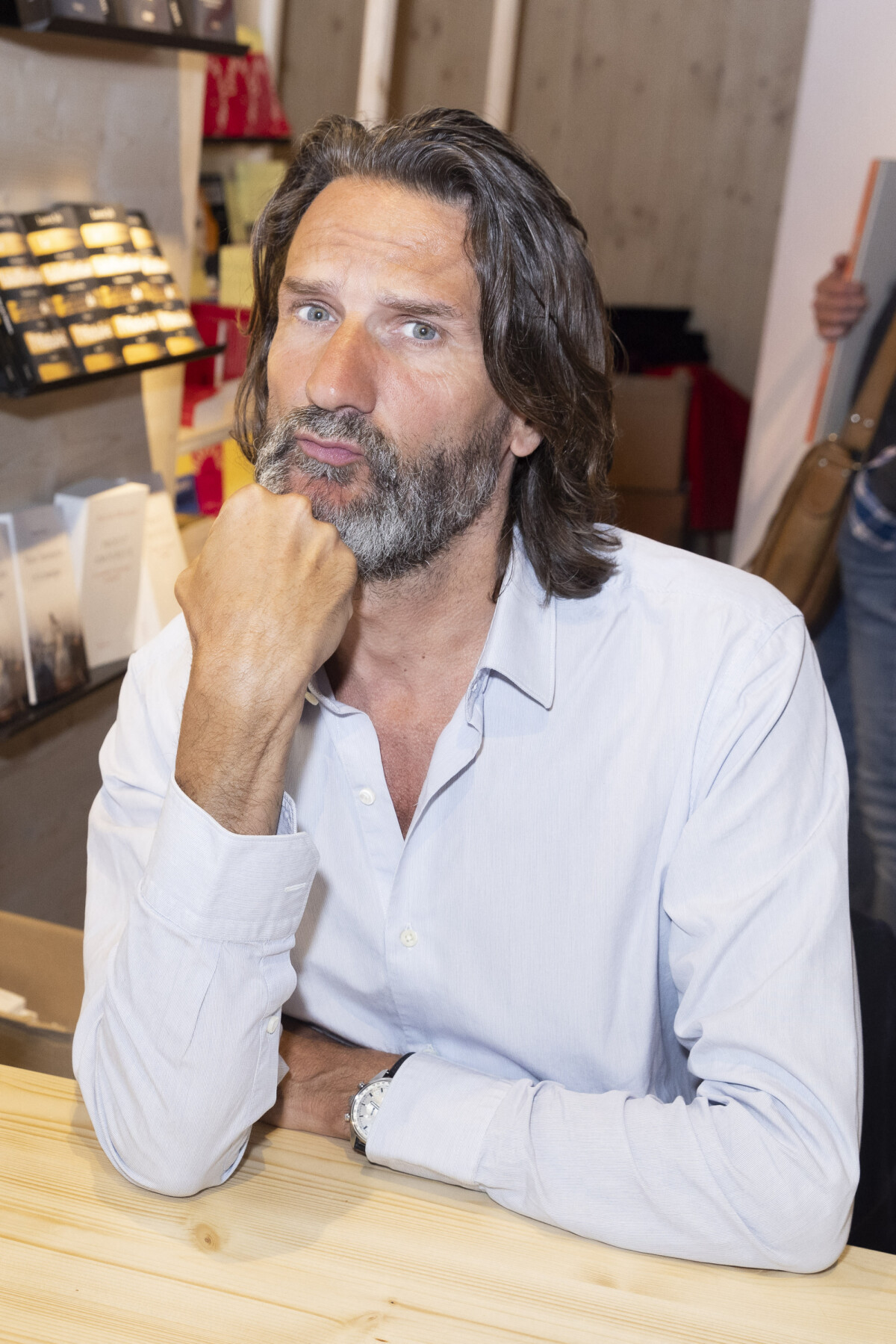 Photo : Frédéric Beigbeder - Festival du Livre de Paris 2022 au Grand ...