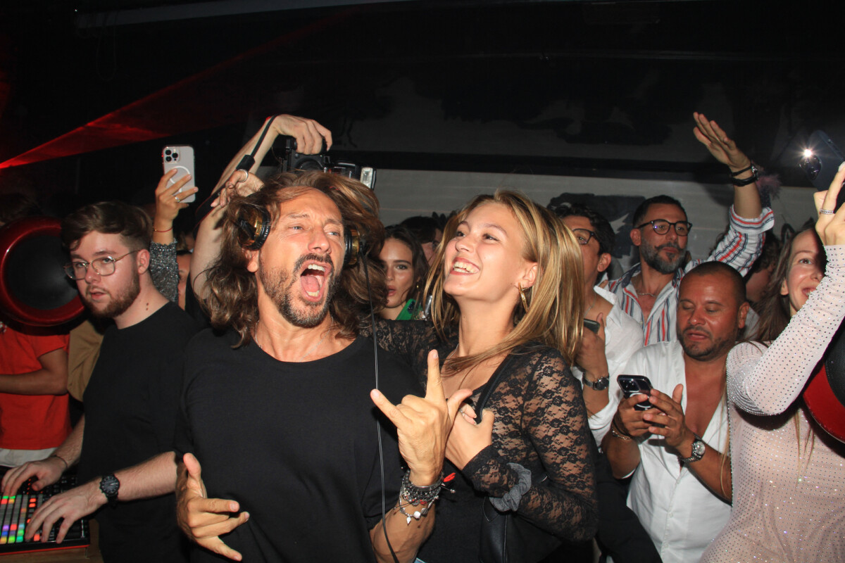 Photo : Bob Sinclar et sa fille Paloma Le Friant - Bob Sinclar mixe aux ...