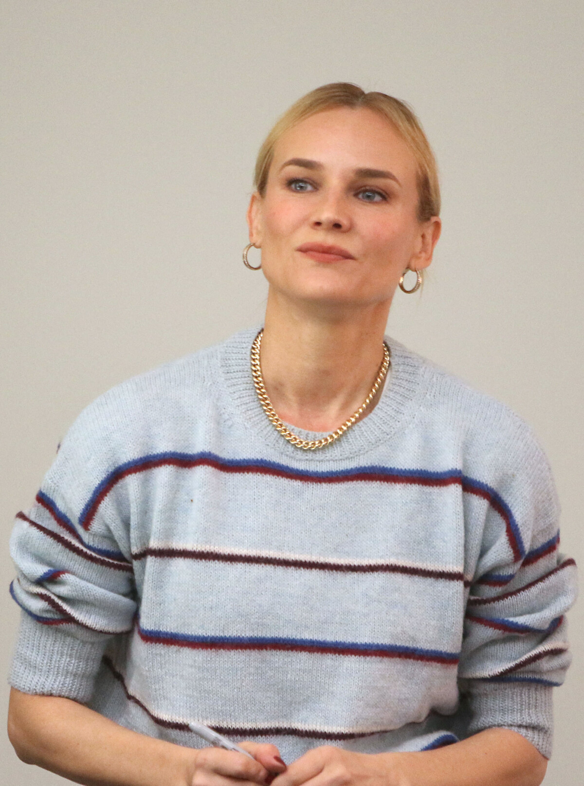 Photo : Diane Kruger lors d'une dédicace de son livre pour son enfants ...
