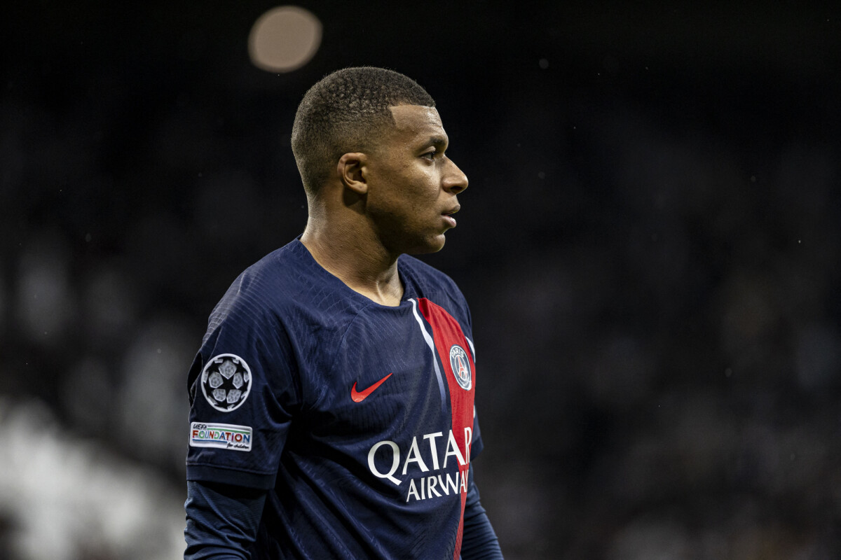 Photo : Kylian Mbappé avec le PSG face à Newcastle en Ligue des ...