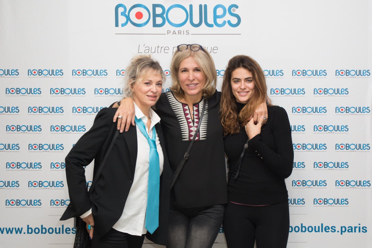 Photo : Exclusif - Marie Ménager entre Marie-Hélène Le Borges et sa ...
